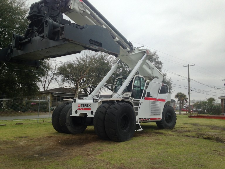 Intermodal Equipment Exchange > Reach Stackers > Terex-3 - Intermodal ...