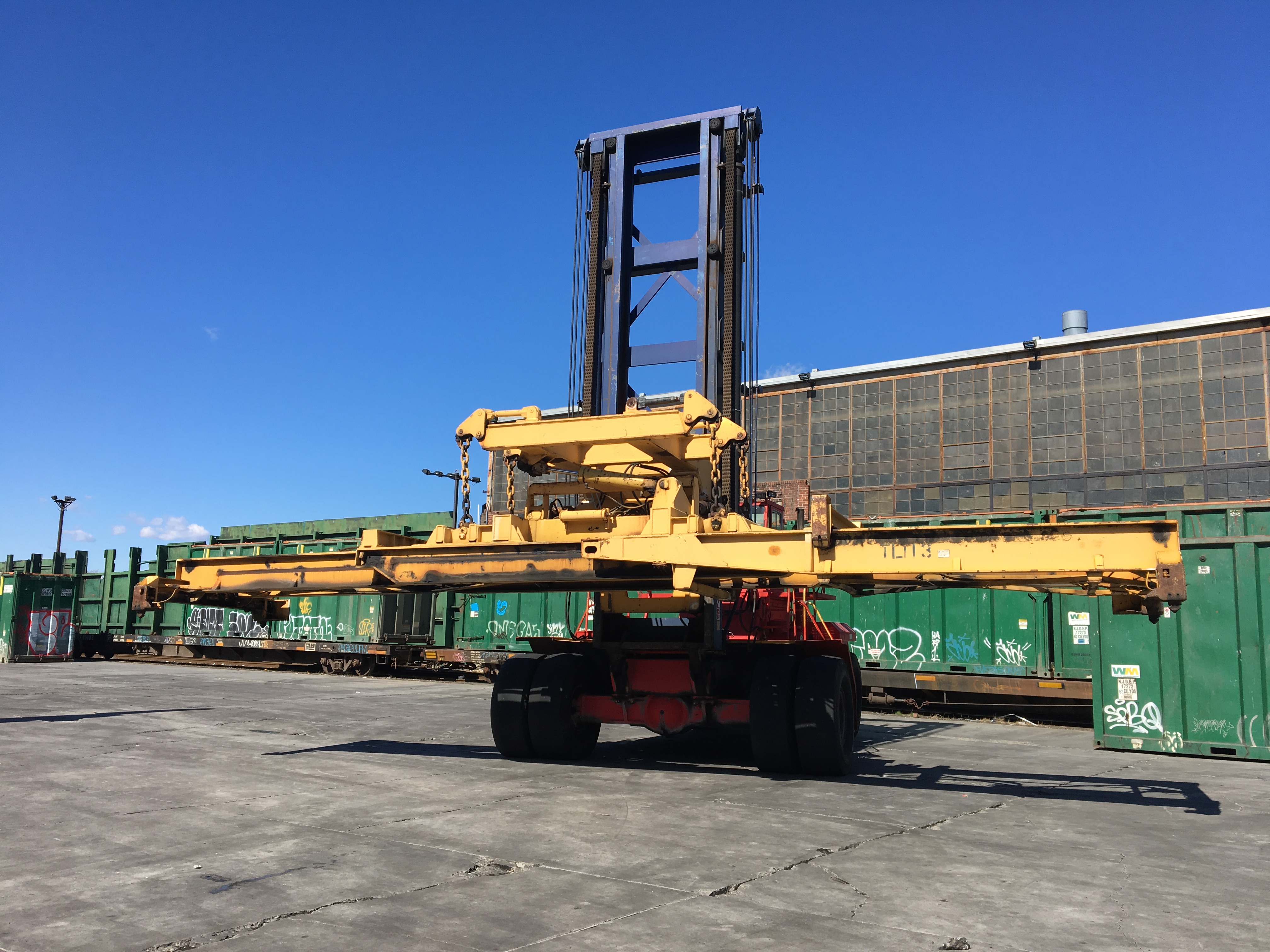 Intermodal Equipment Exchange > Loaded Container Handlers > TEC950L-5 ...